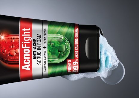 Rangkaian Garnier Men Acno Fight | Garnier® Malaysia